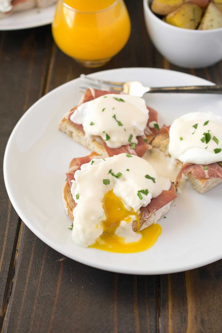 How to Poach an Egg - Culinary Ginger