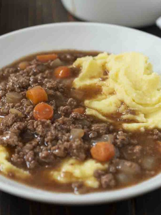 Scottish Mince and Tatties (Minced Beef and Potatoes)